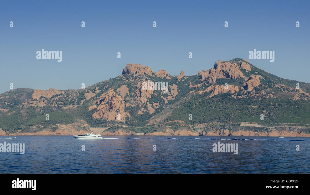 Provencal boat hi-res stock photography and images - Alamy