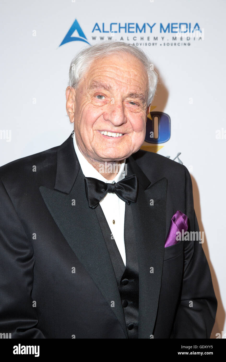 Beverly hills at night hi-res stock photography and images - Alamy