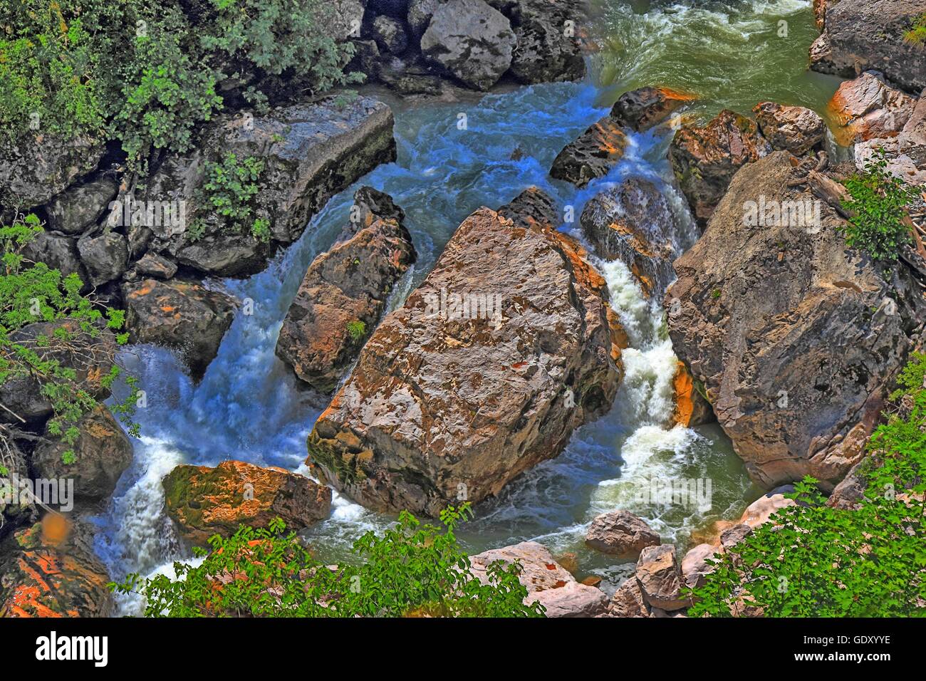 Fast water flow hi-res stock photography and images - Alamy