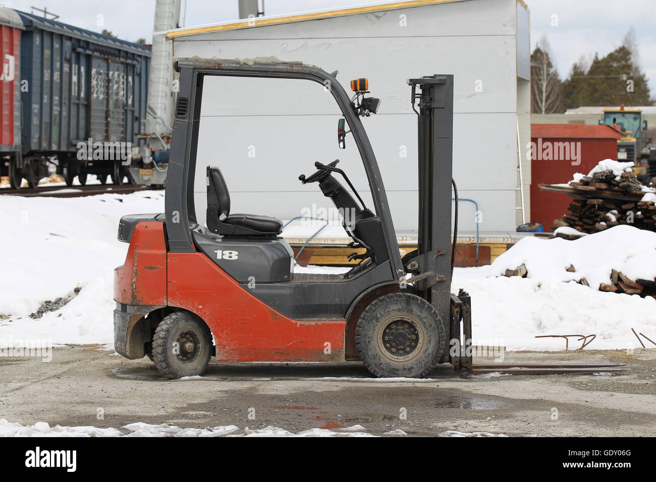 small nimble Electric Forklift for work in production Stock Photo - Alamy
