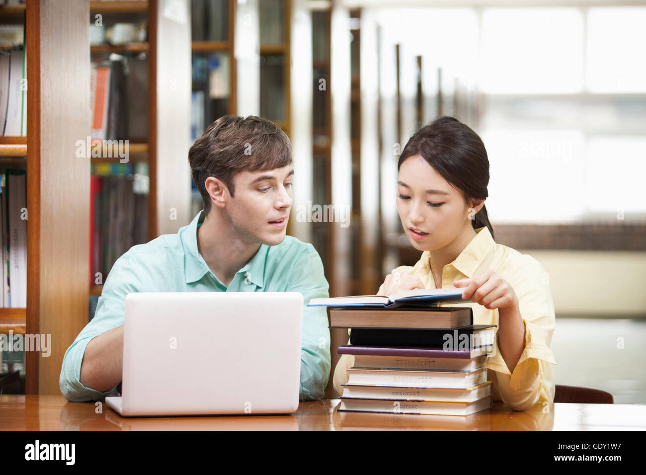 Two students studying together hi-res stock photography and images - Alamy