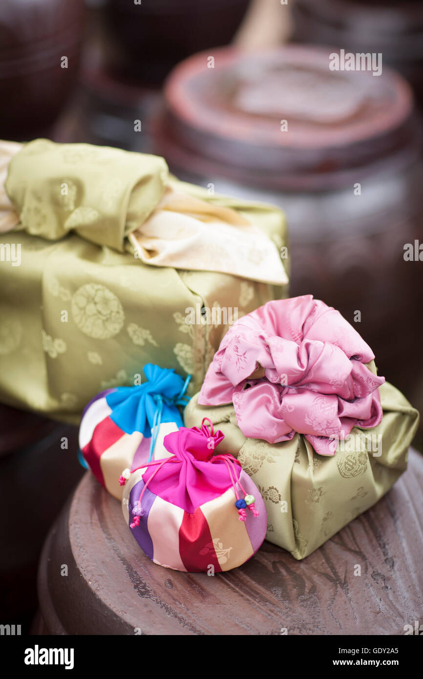 Traditional Korean present boxes and fortune bags Stock Photo - Alamy