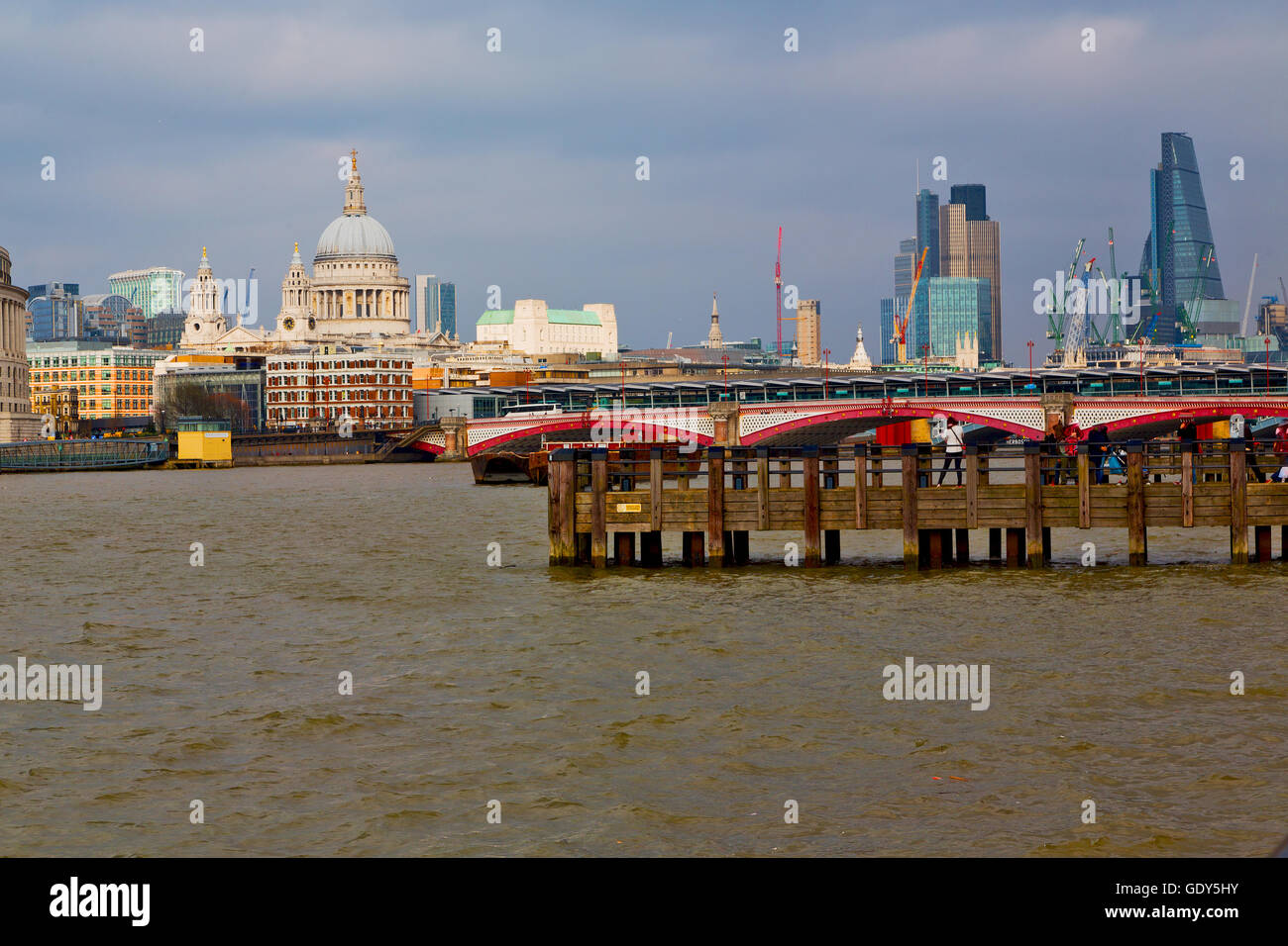 windows in the city of london home and office skyscraper building Stock ...
