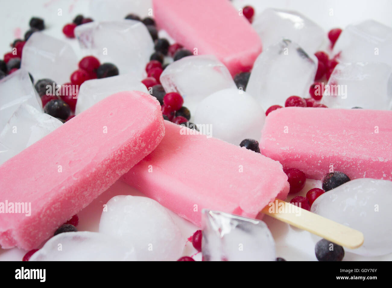 Ice berries hi-res stock photography and images - Alamy