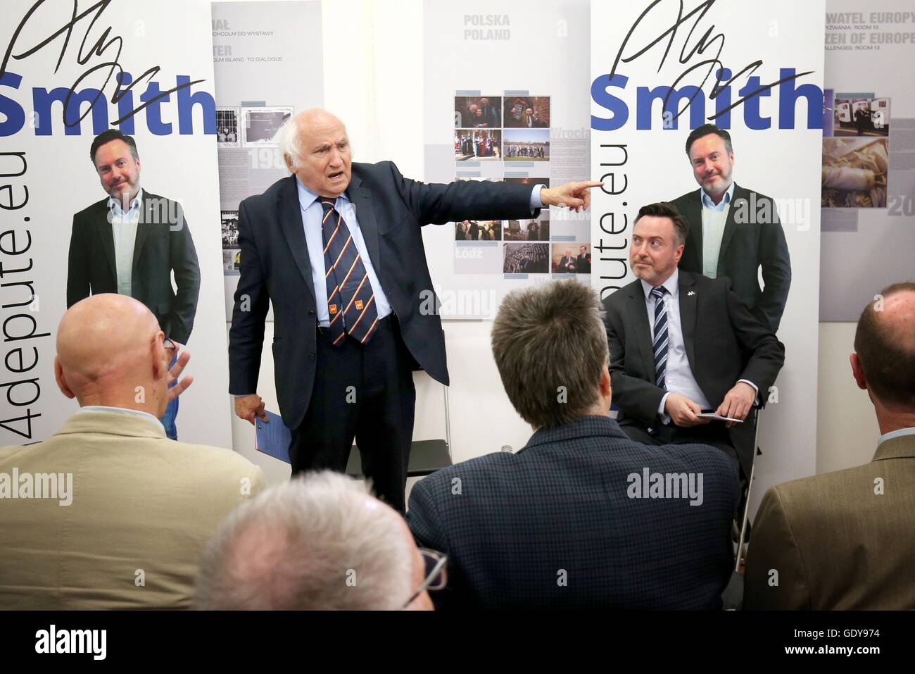 MEP Alyn Smith (right) with international cultural art patron Richard ...