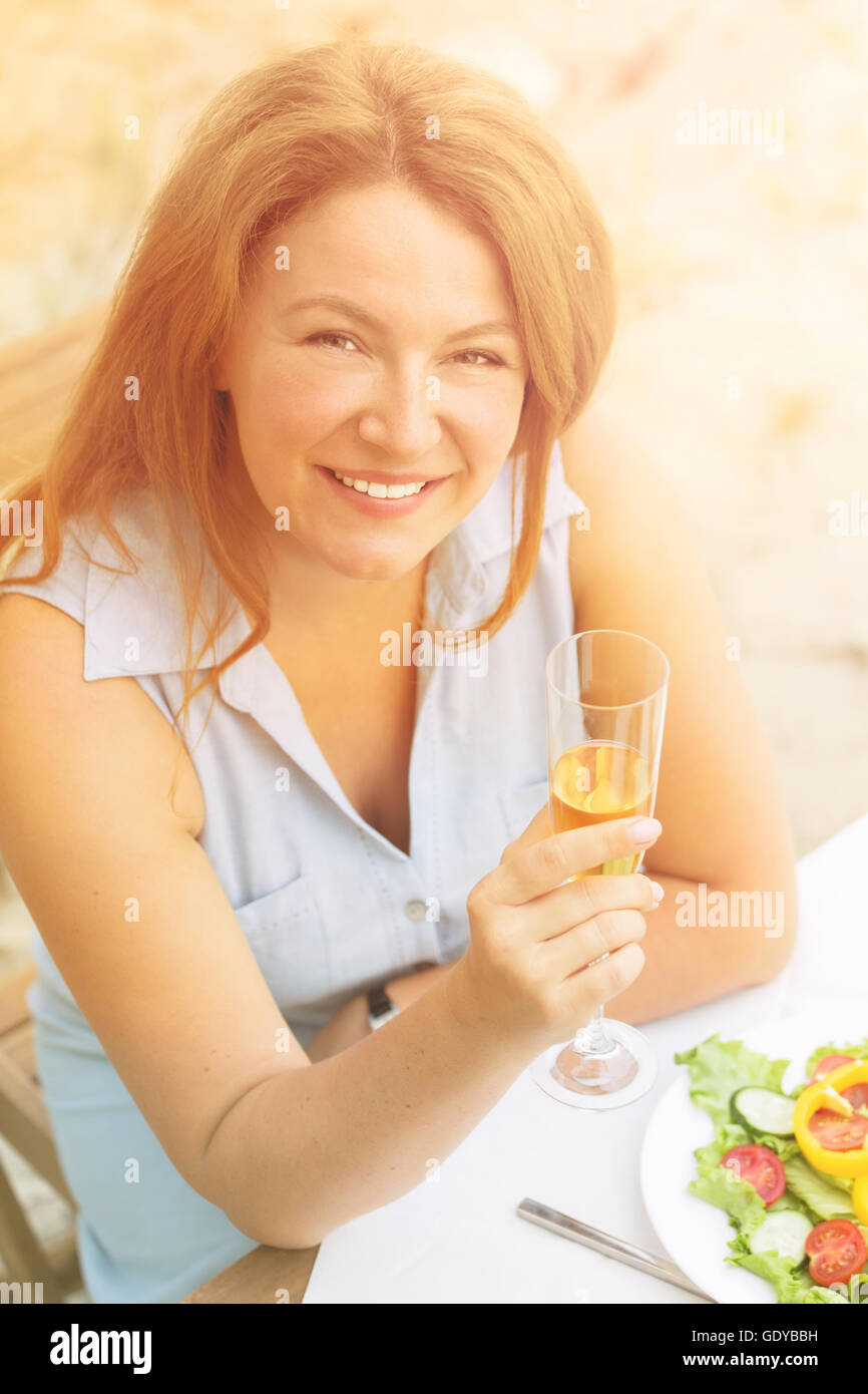 Mature woman dating Stock Photo - Alamy