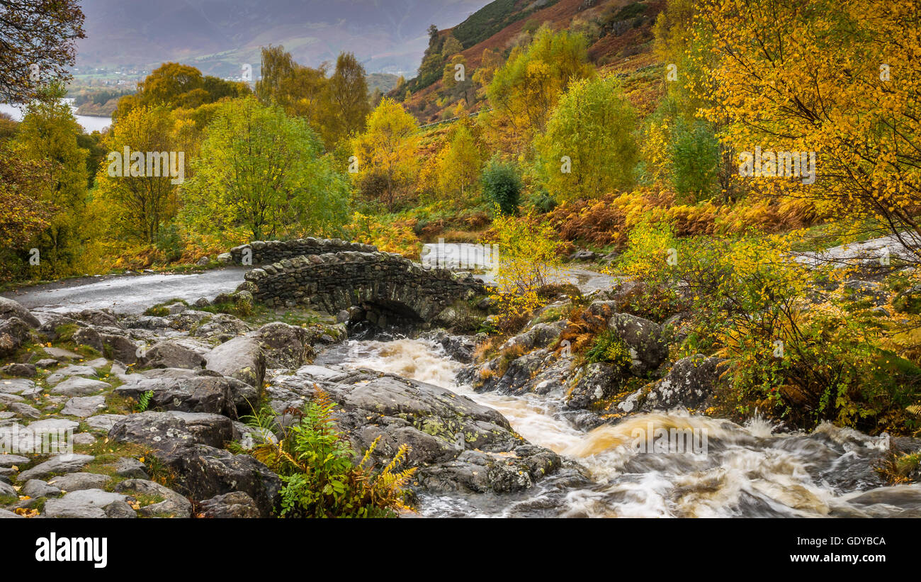 Bridge in the lake district hi-res stock photography and images - Alamy