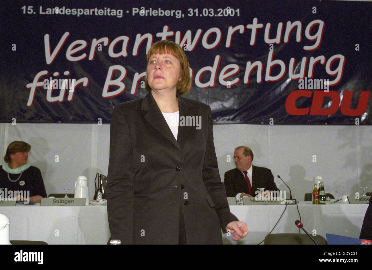 Angela merkel 2001 hi-res stock photography and images - Alamy