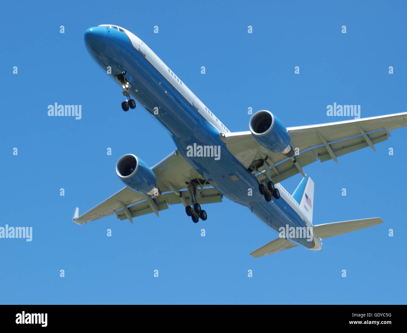 Vice president Biden's Plane Arriving Love Field;Follewed by President ...