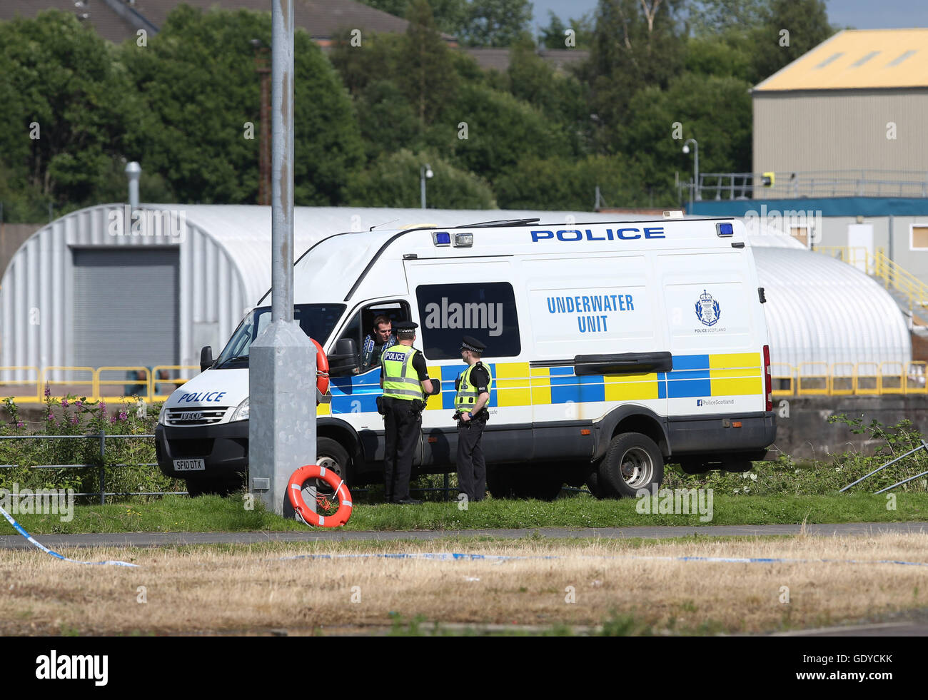 Police underwater unit near Lapwing Road in Renfrew close to where a ...
