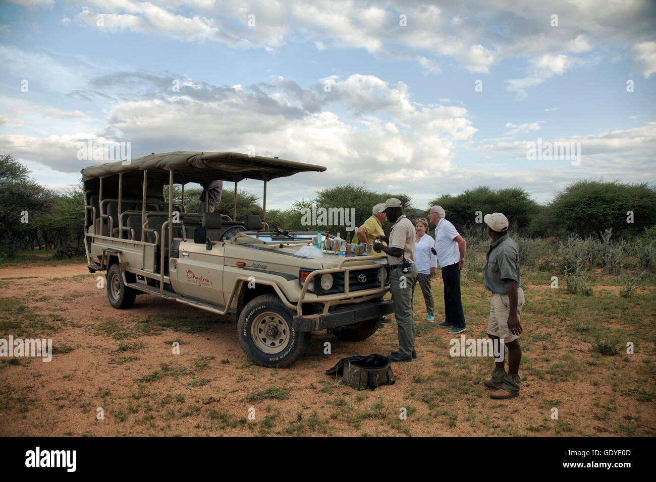 Sundowner at game drive hi-res stock photography and images - Alamy