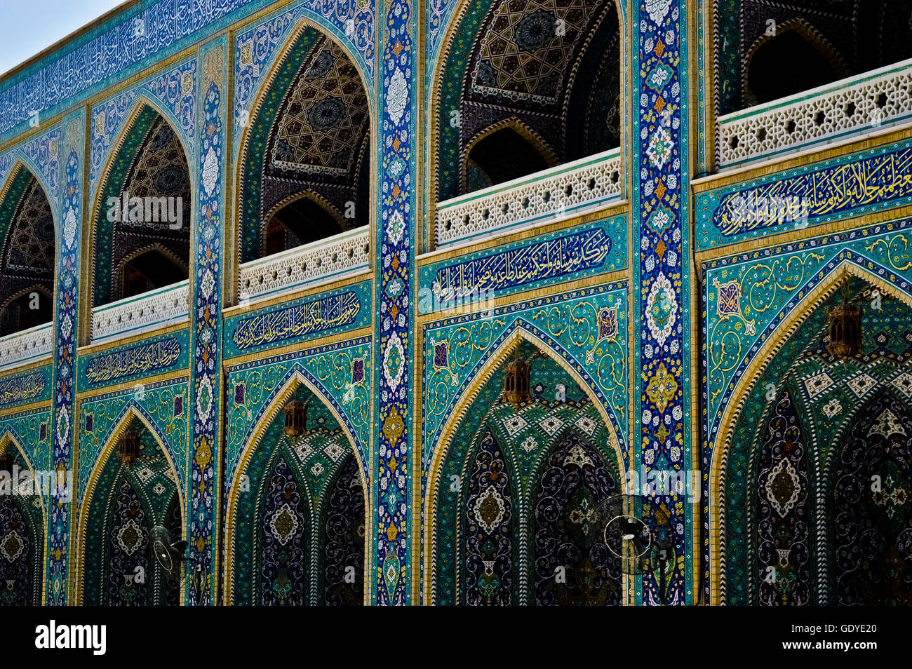 Pictiure of a Shi'ite shrine Musa al-Kadhim and his grandson Mohammed ...