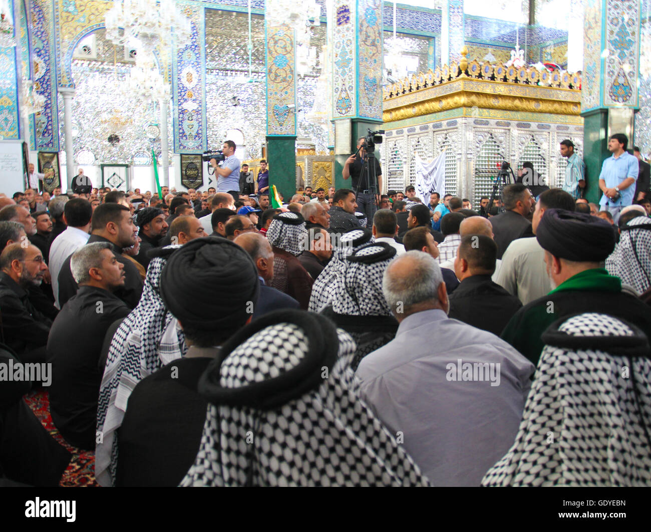 Sayeda Zeinab shrine in Syria Stock Photo - Alamy