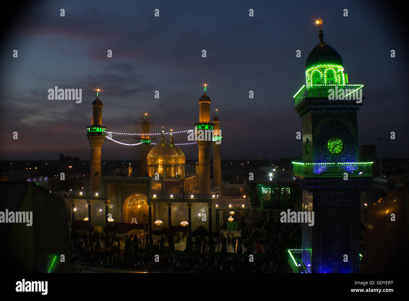 Picture of a Shi'ite shrine Musa al-Kadhim and his grandson Mohammed ...