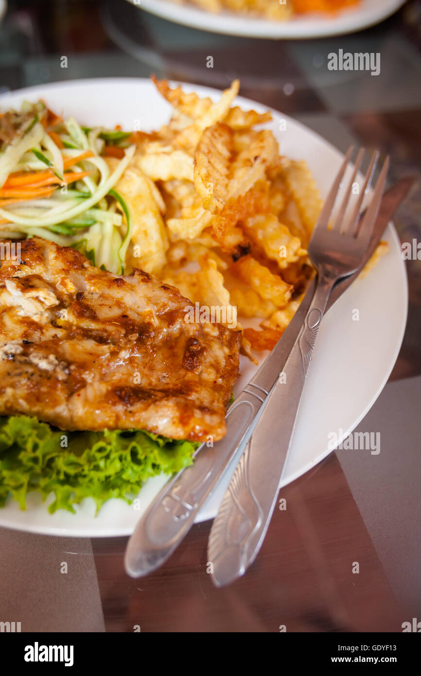 Tableawre hi-res stock photography and images - Alamy