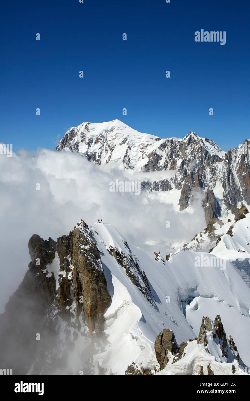 geography / travel, France, Alpinists on the Rochefot ridge traverse ...