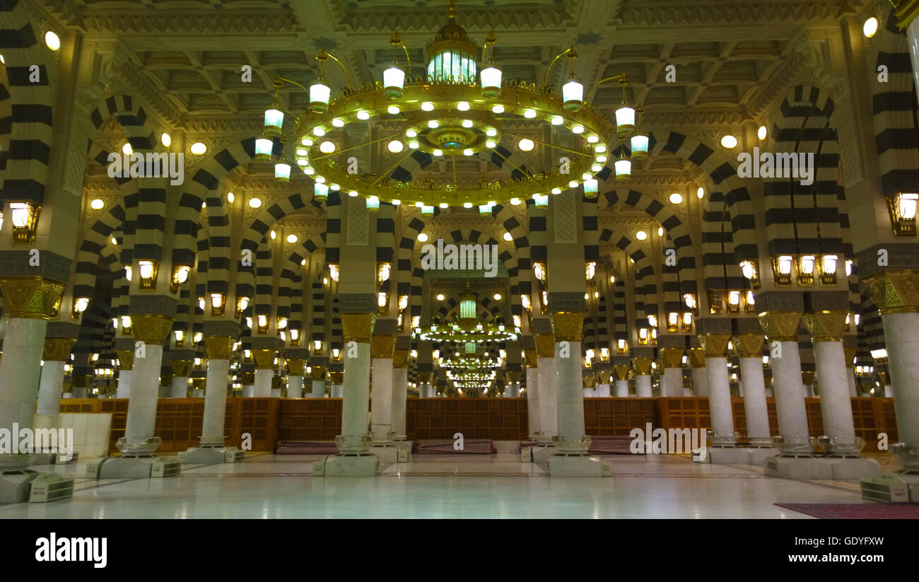 Prophets mosque medina hi-res stock photography and images - Alamy