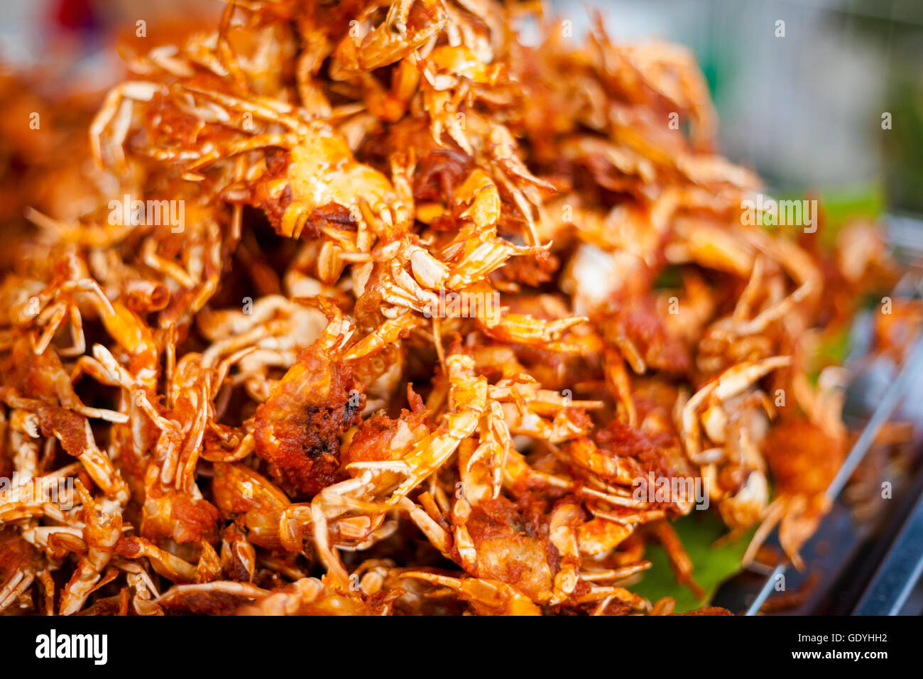 Closeup of deep fried small crabs. Traditional thai cuisine Stock Photo - Alamy