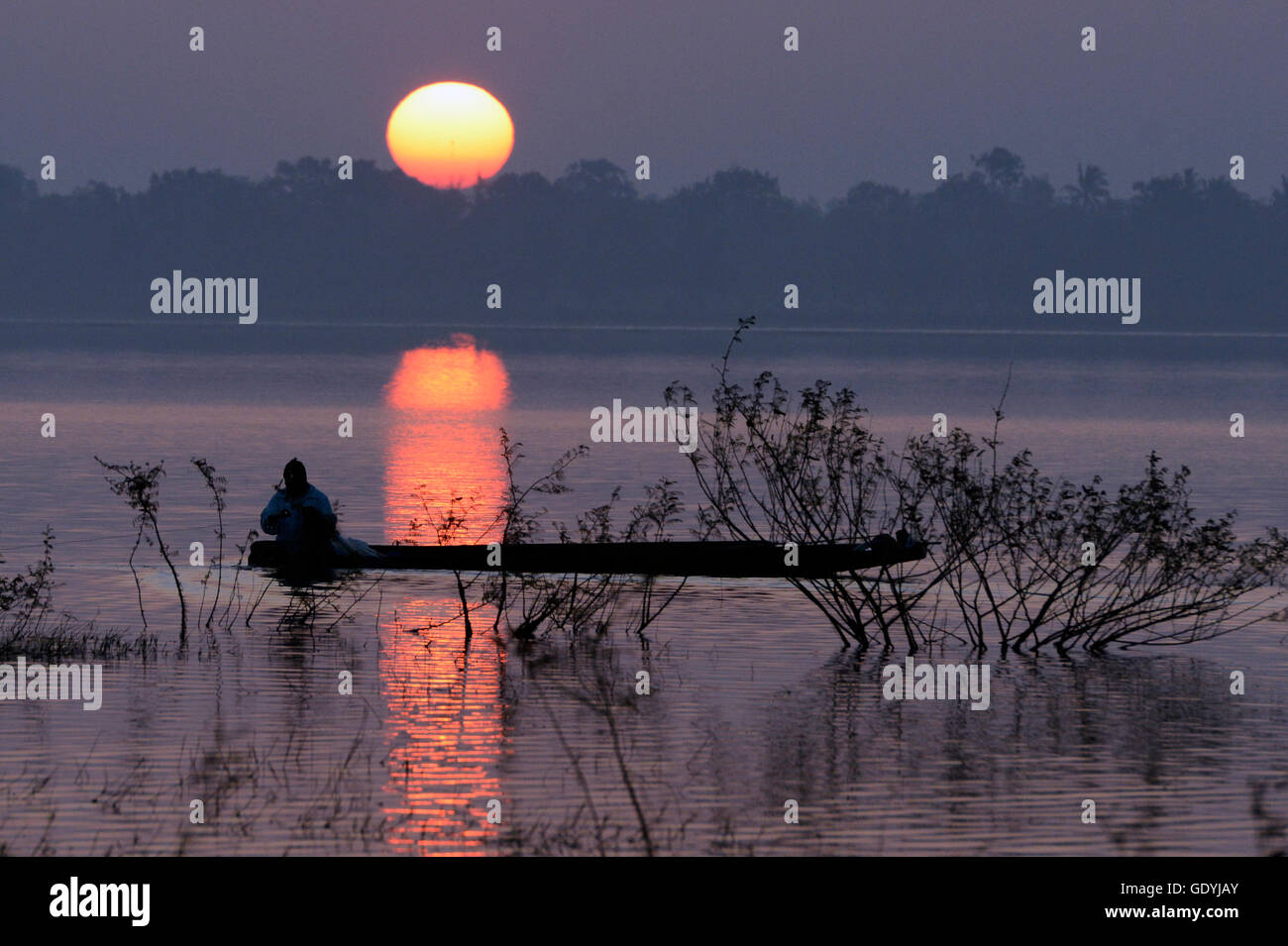 a fishermen on the Lake Amnat Charoen in the city of Amnat Charoen in ...