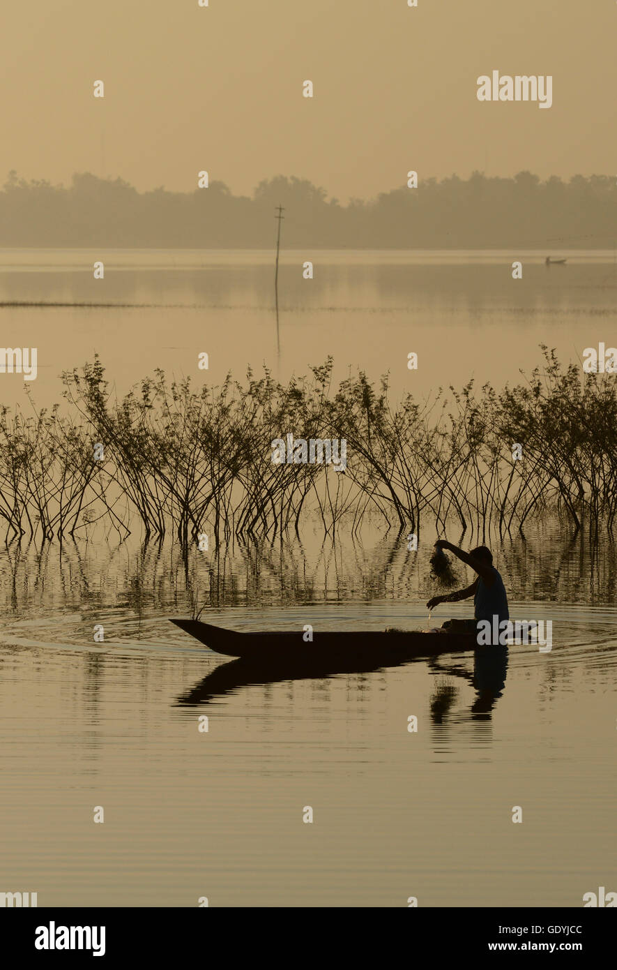 a fishermen on the Lake Amnat Charoen in the city of Amnat Charoen in ...