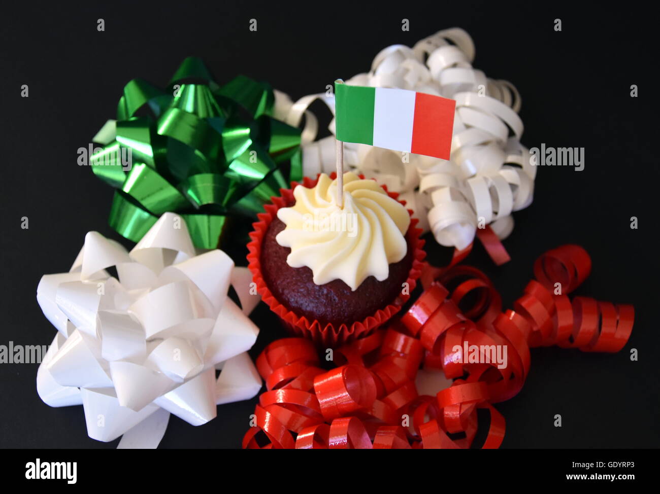Italian Republic Day cupcake with red, white and green italian flag ...