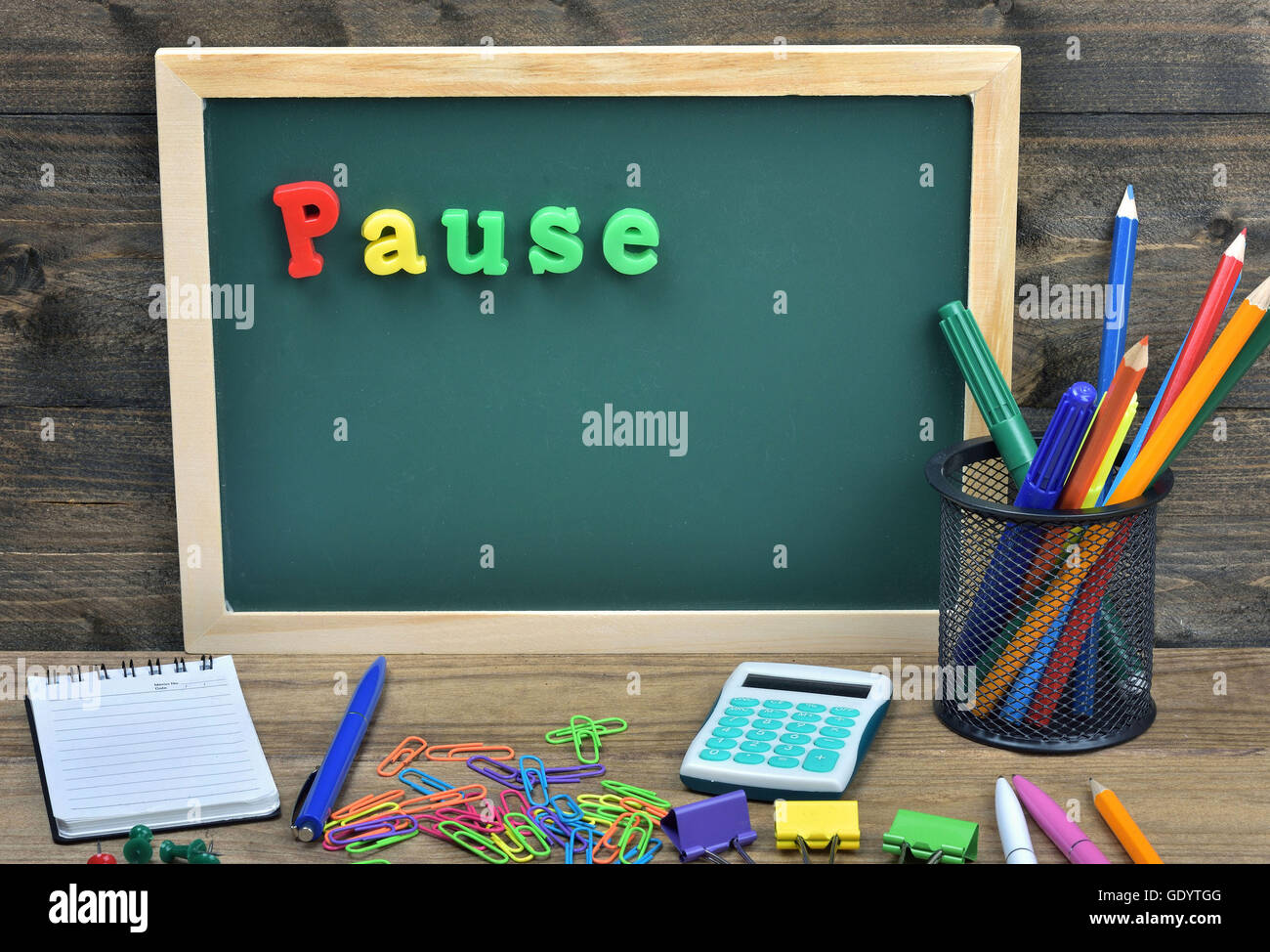 Pause word hi-res stock photography and images - Alamy