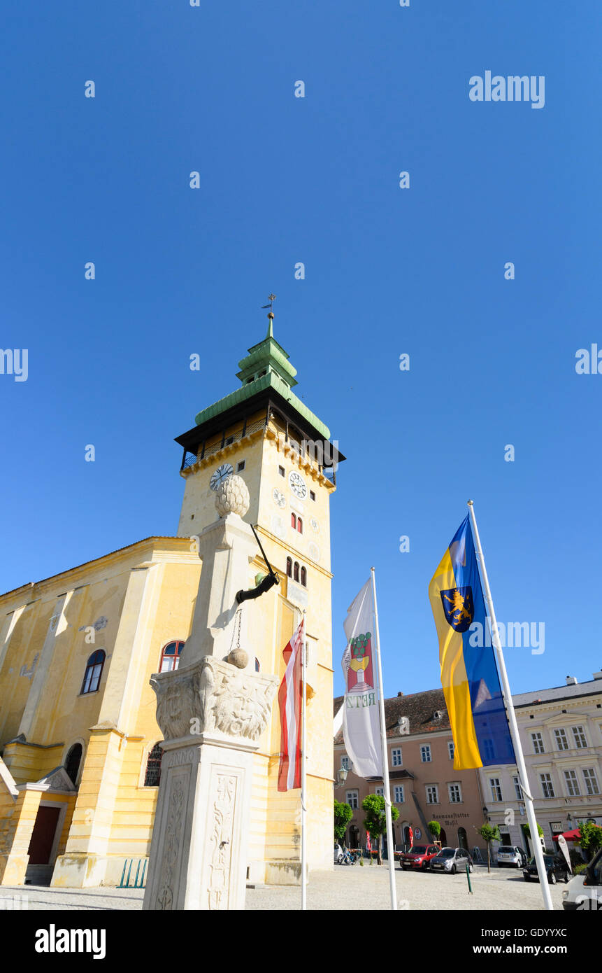 Retz: Town Hall and pillory, Austria, Niederösterreich, Lower Austria ...