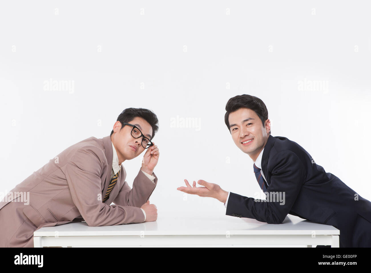 Front view table hi-res stock photography and images - Alamy