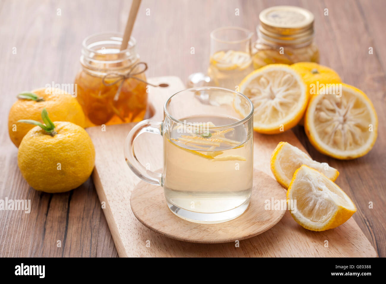 Healthy honey citrus tea Stock Photo - Alamy