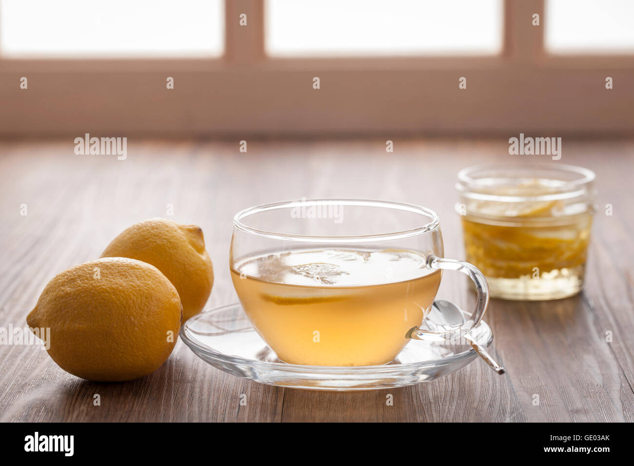 Healthy lemon tea Stock Photo - Alamy