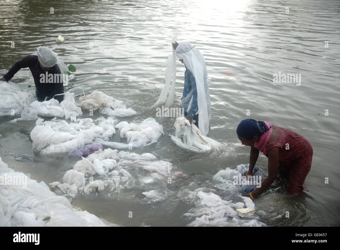 Turag river pollution hi-res stock photography and images - Alamy