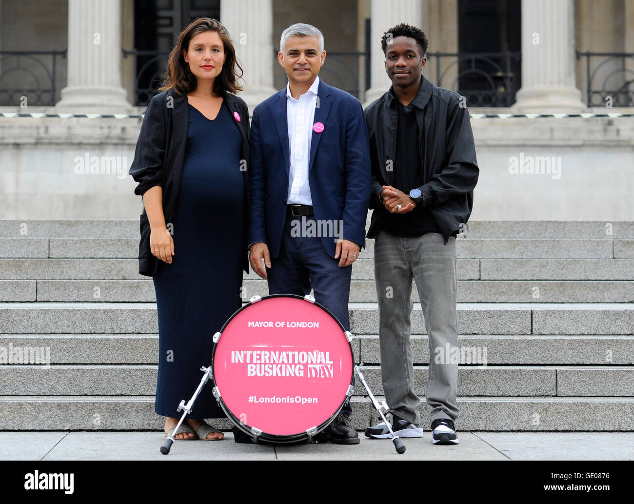 Mayor of London Sadiq Khan (centre) stands with musicians Jessie Ware ...