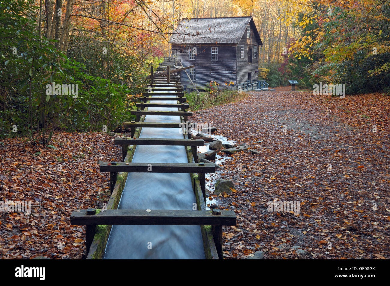 geography / travel, USA, North Carolina, Smoky Mountains, Mingus Mill ...