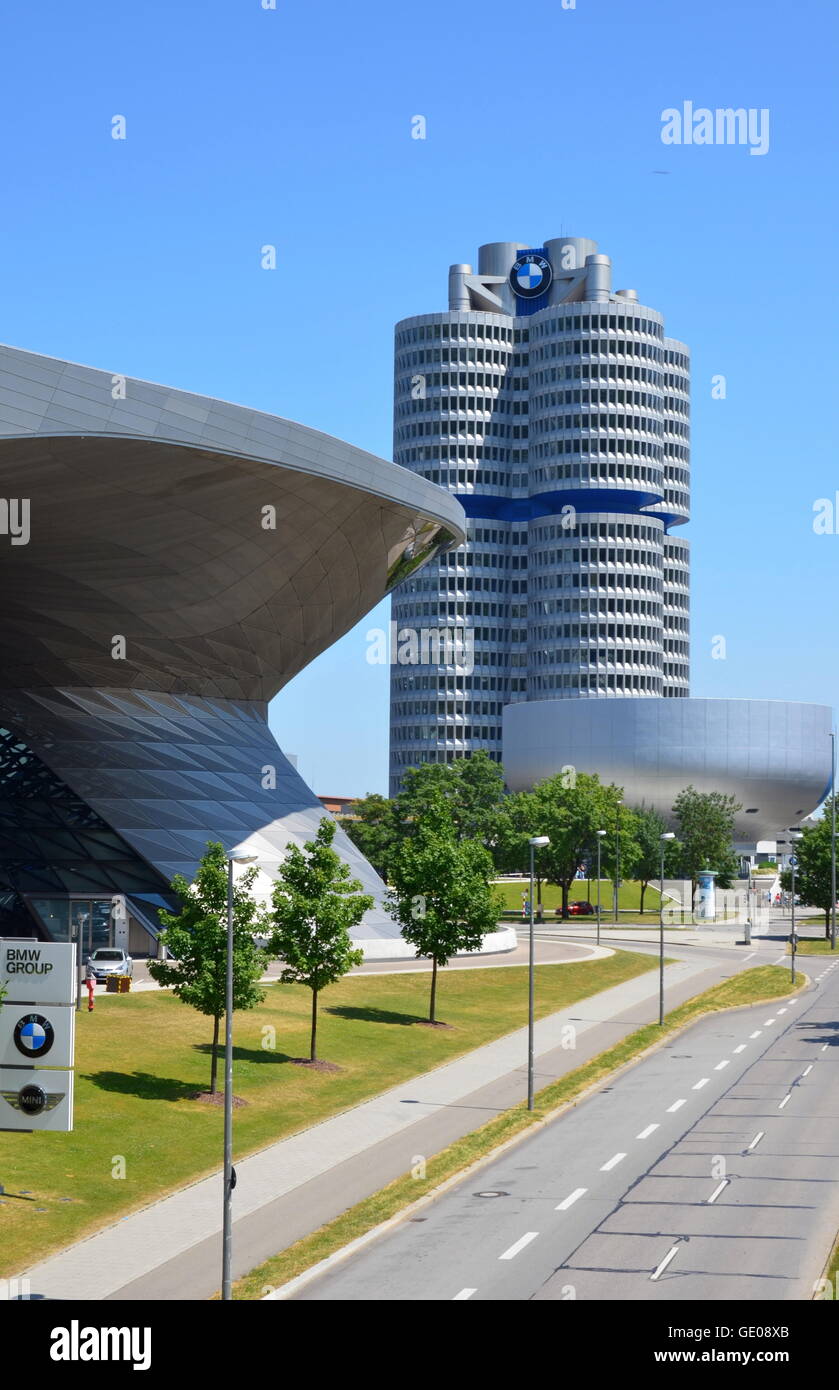Bmw multi storey building hi-res stock photography and images - Alamy