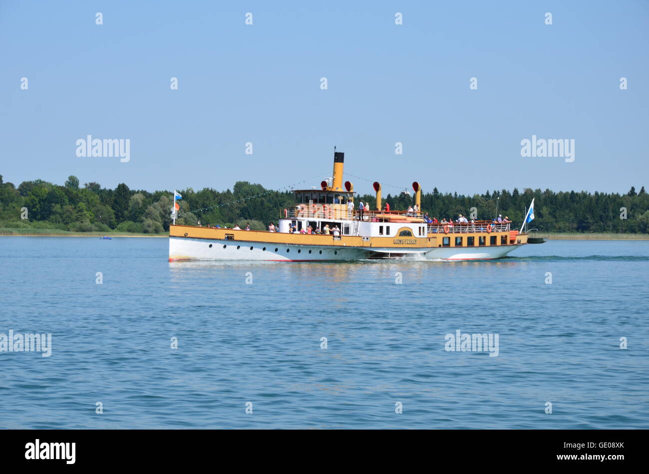 Excursion steamers hi-res stock photography and images - Alamy