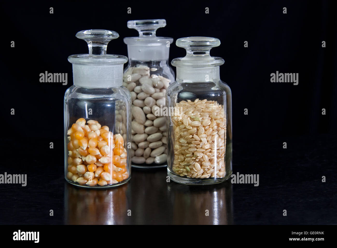 Genetically modified crops hi-res stock photography and images - Alamy
