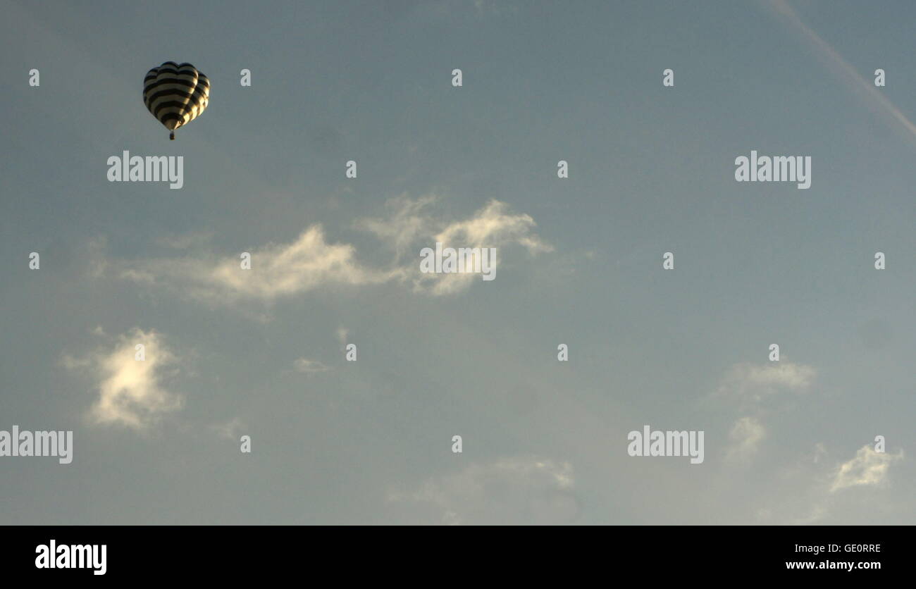 Blue sky hot air hi-res stock photography and images - Alamy