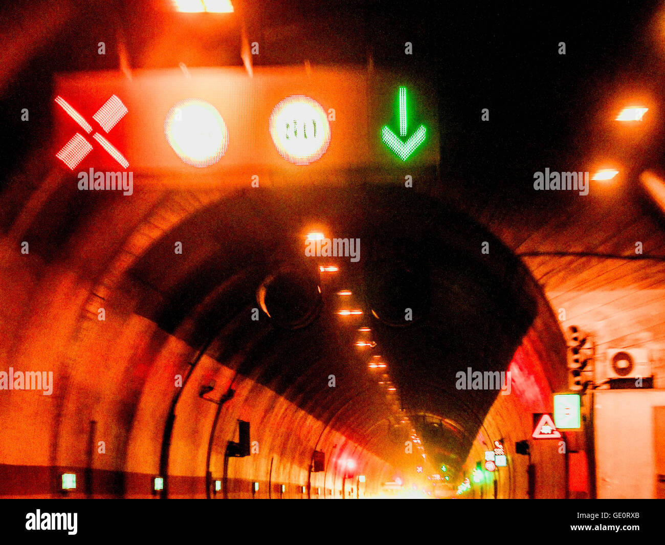 Safety in tunnels hi-res stock photography and images - Alamy
