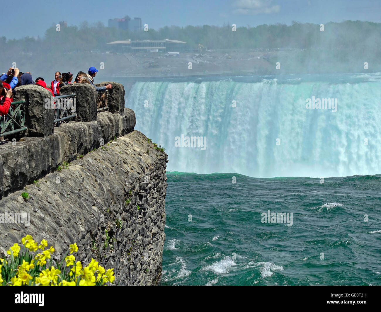 Tourists viewing canadian falls hi-res stock photography and images - Alamy