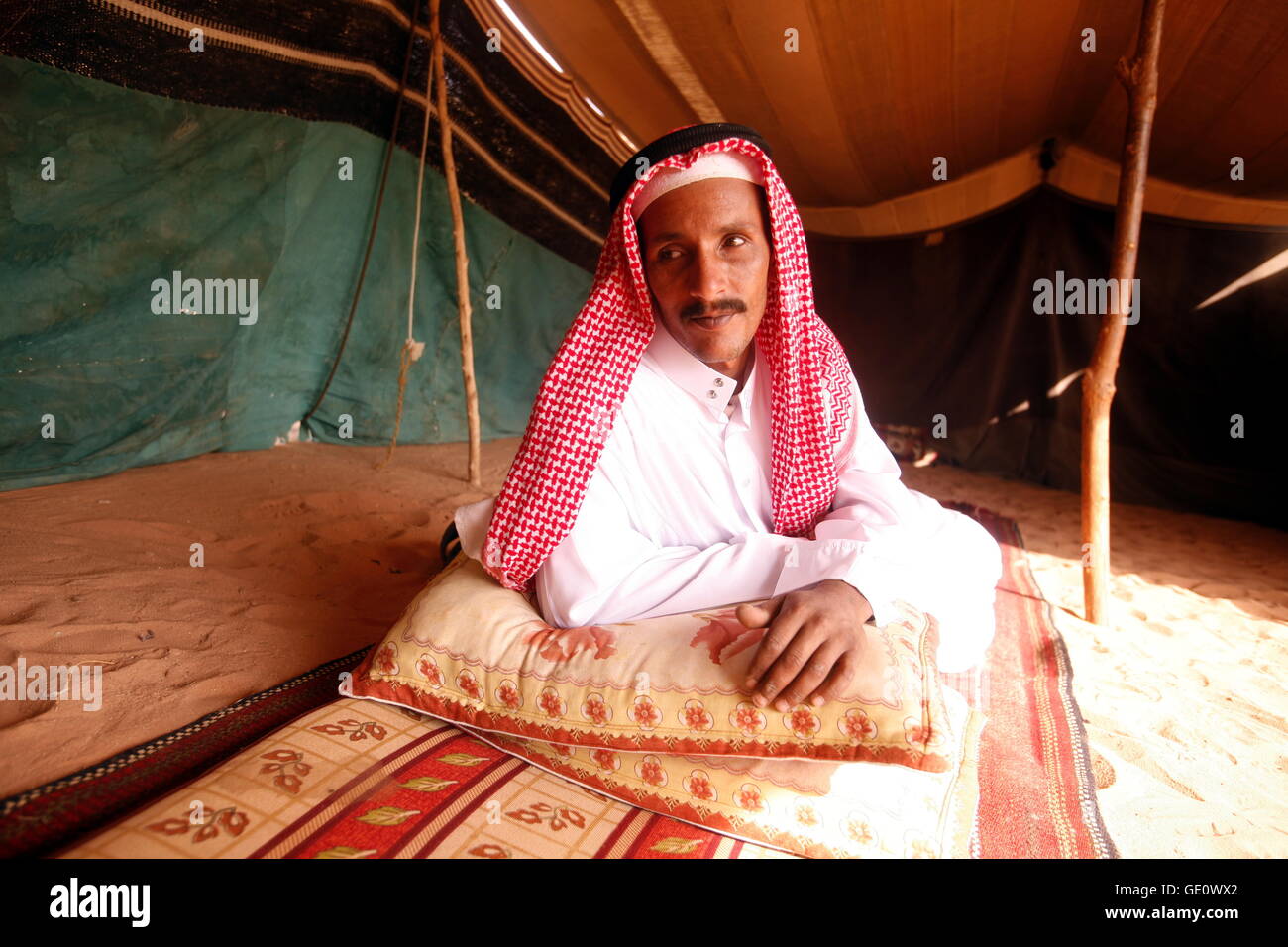 Beduine men in the Wadi Rum Desert in Jordan in the middle east Stock ...