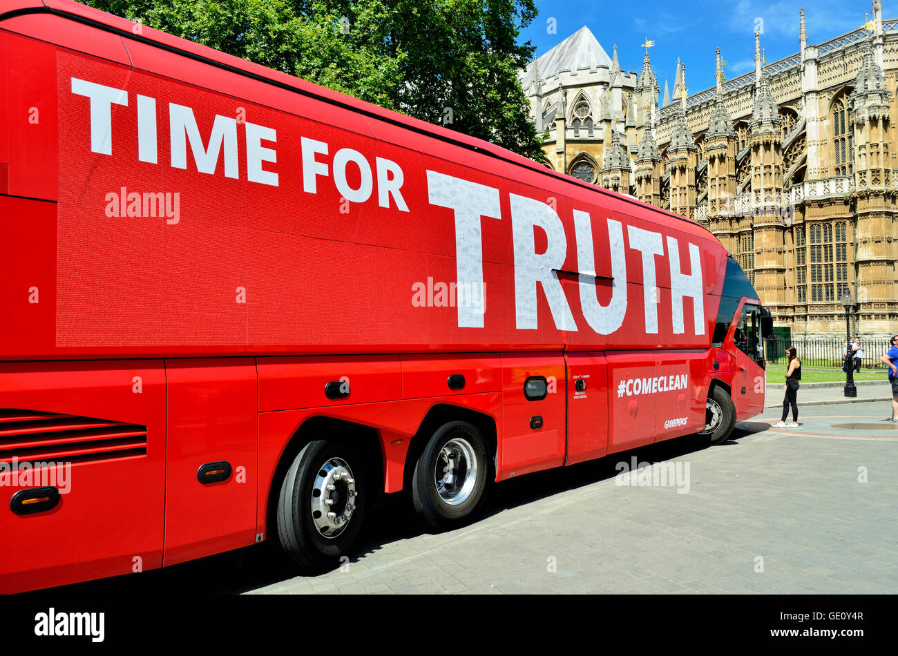 Brexit bus hi-res stock photography and images - Alamy