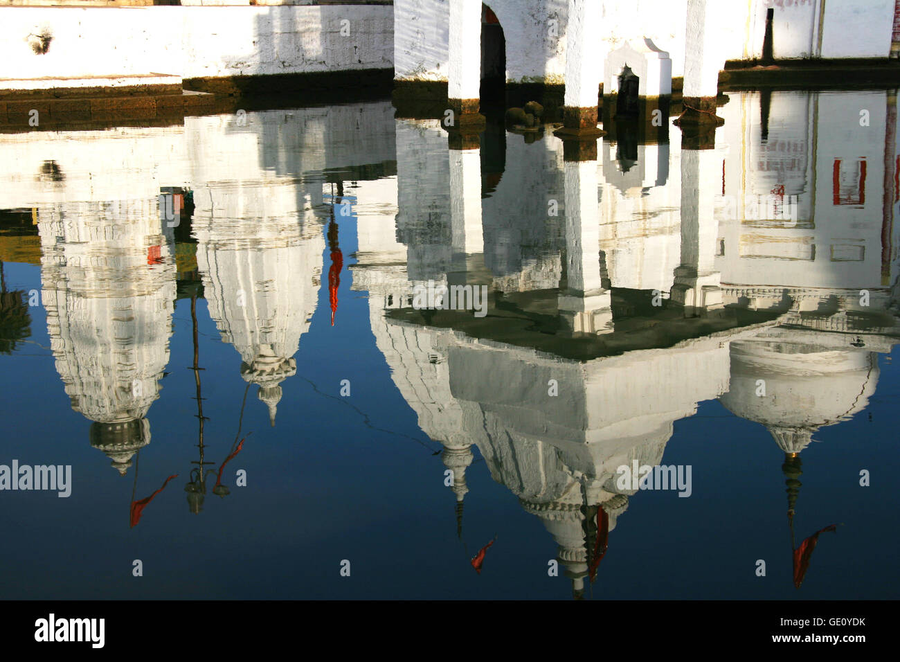 Source of narmada river hi-res stock photography and images - Alamy