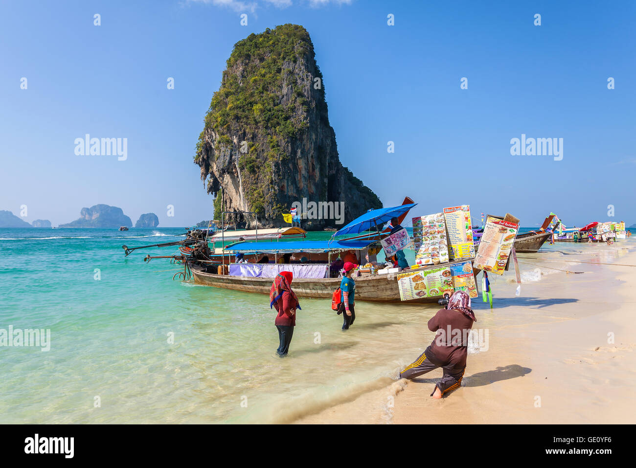 Beach food stalls hi-res stock photography and images - Alamy