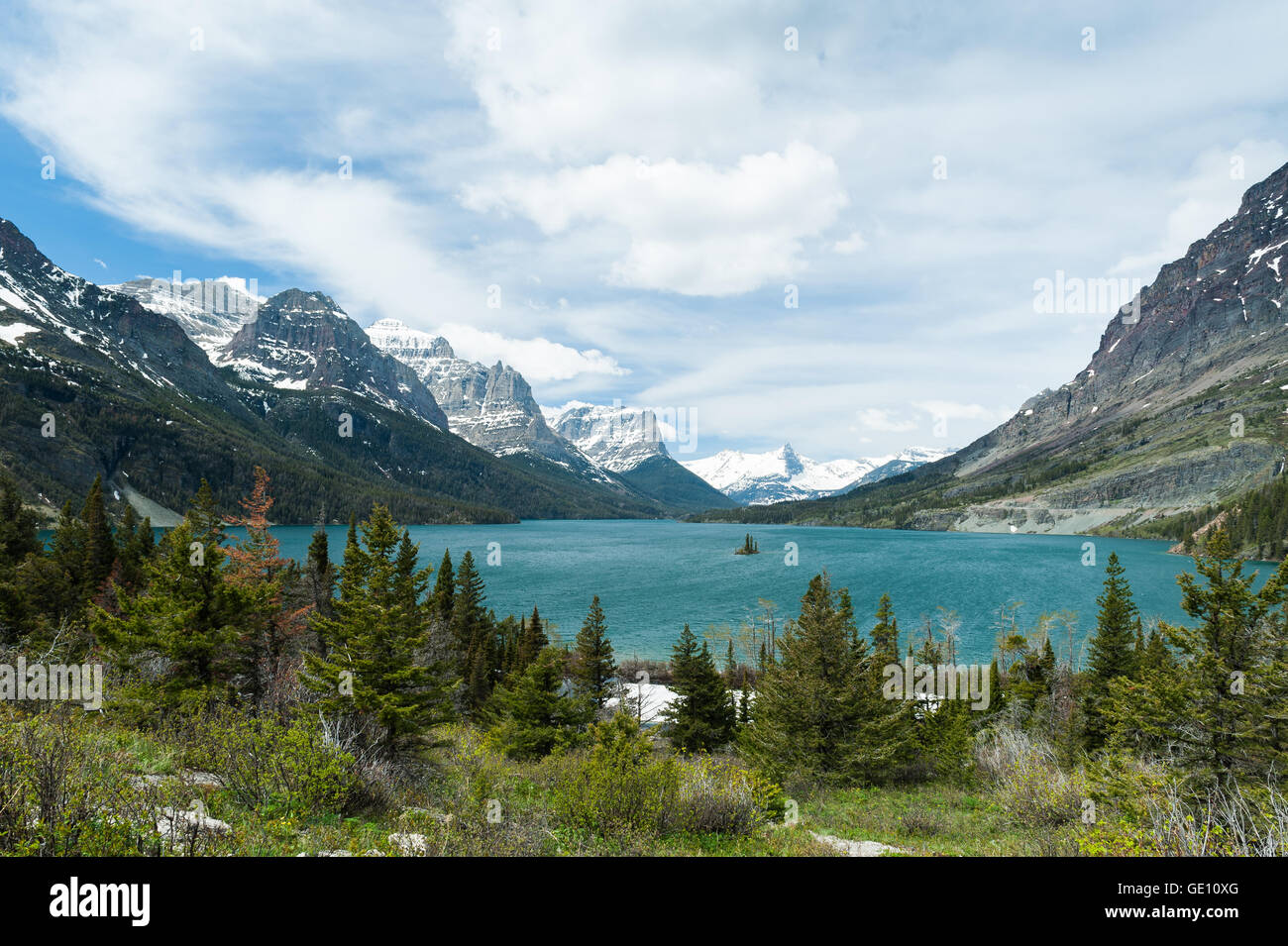 St. Mary Lake in Glacier National Park, Montana Stock Photo - Alamy