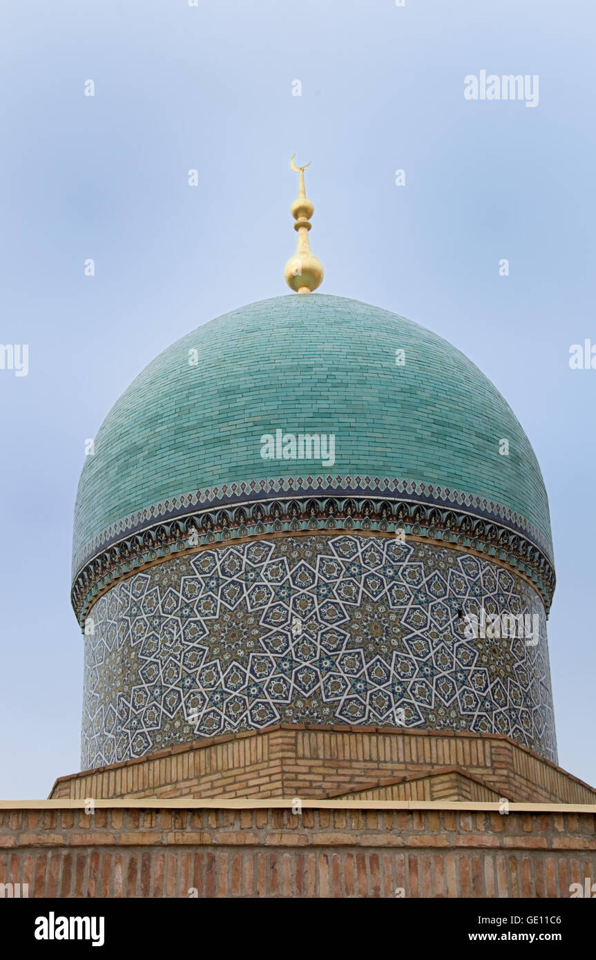 Medressa Barak Khan, Tashkent, Uzbekistan Stock Photo - Alamy