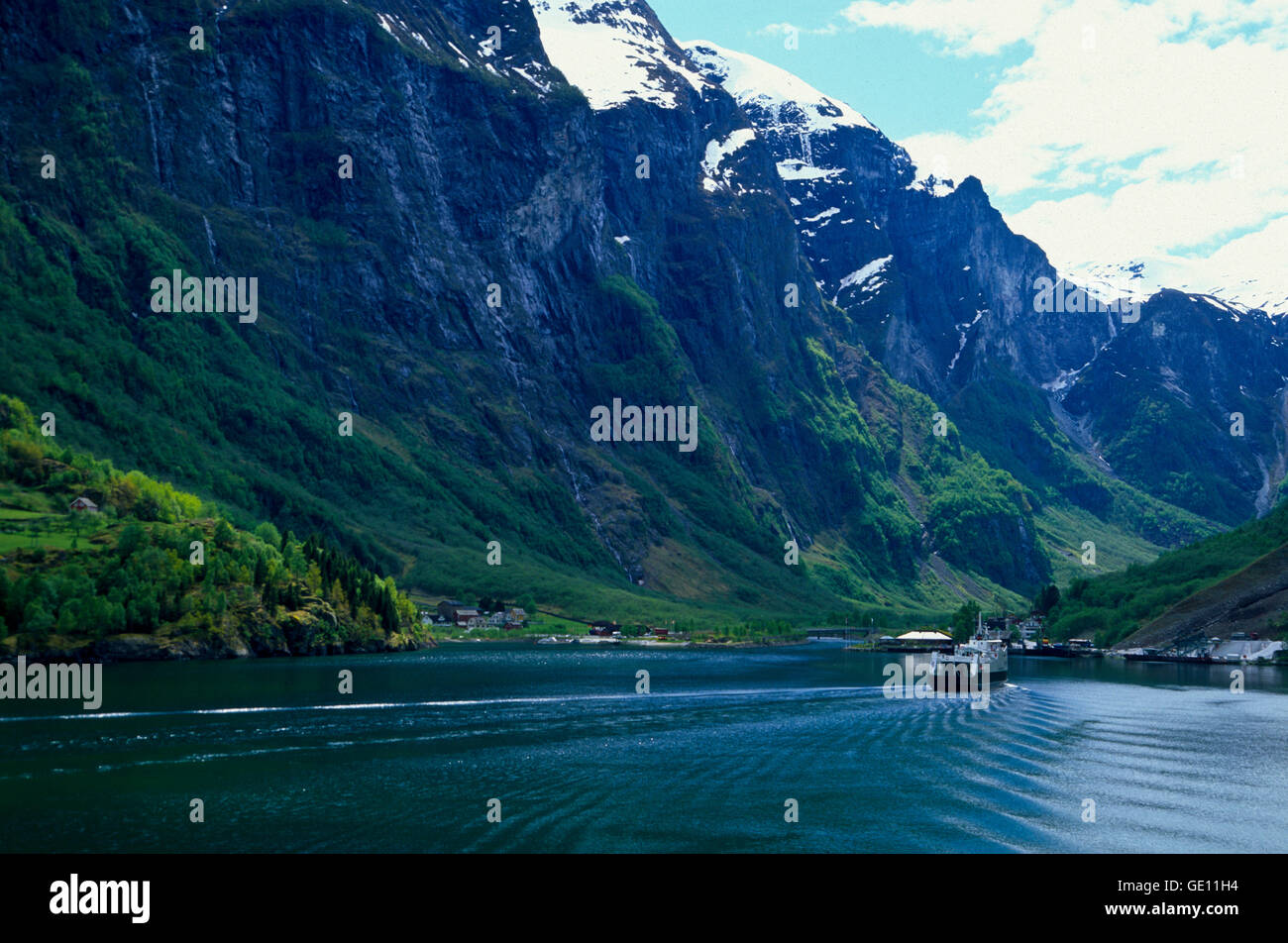 geography / travel, Norway, Naeroeyfjord, narrow fjord, Additional ...