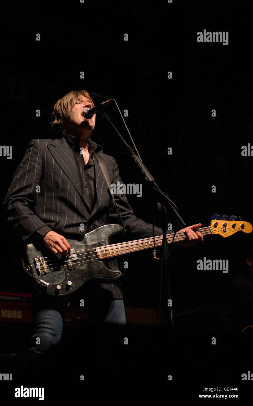 Justin currie musician hi-res stock photography and images - Alamy