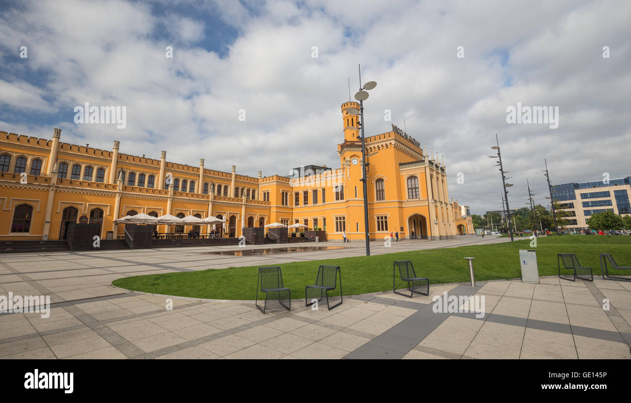 Wroclaw railway hi-res stock photography and images - Alamy