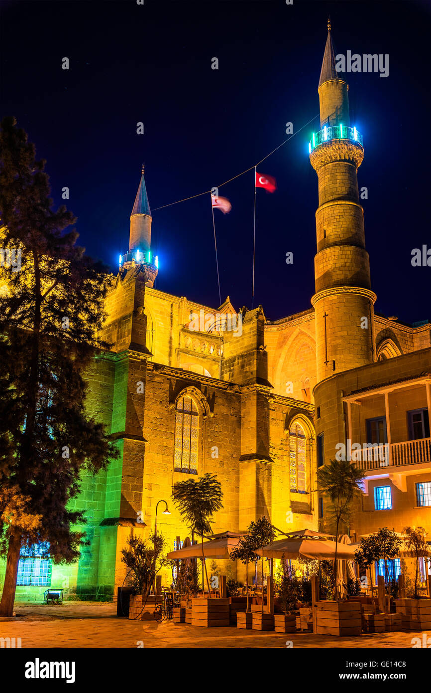 Nicosia mosque hi-res stock photography and images - Alamy