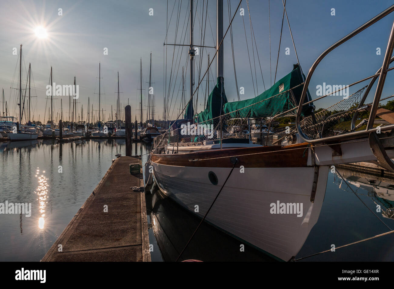 Point roberts marina hi-res stock photography and images - Alamy